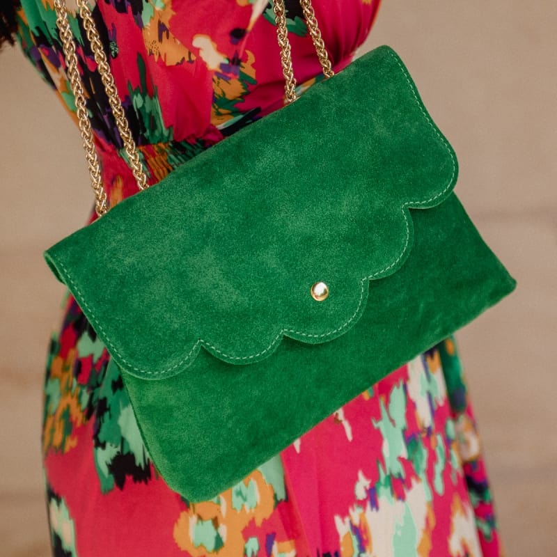 Sac à rabat festonné en cuir, vert gazon - Perrine & Antoinette
